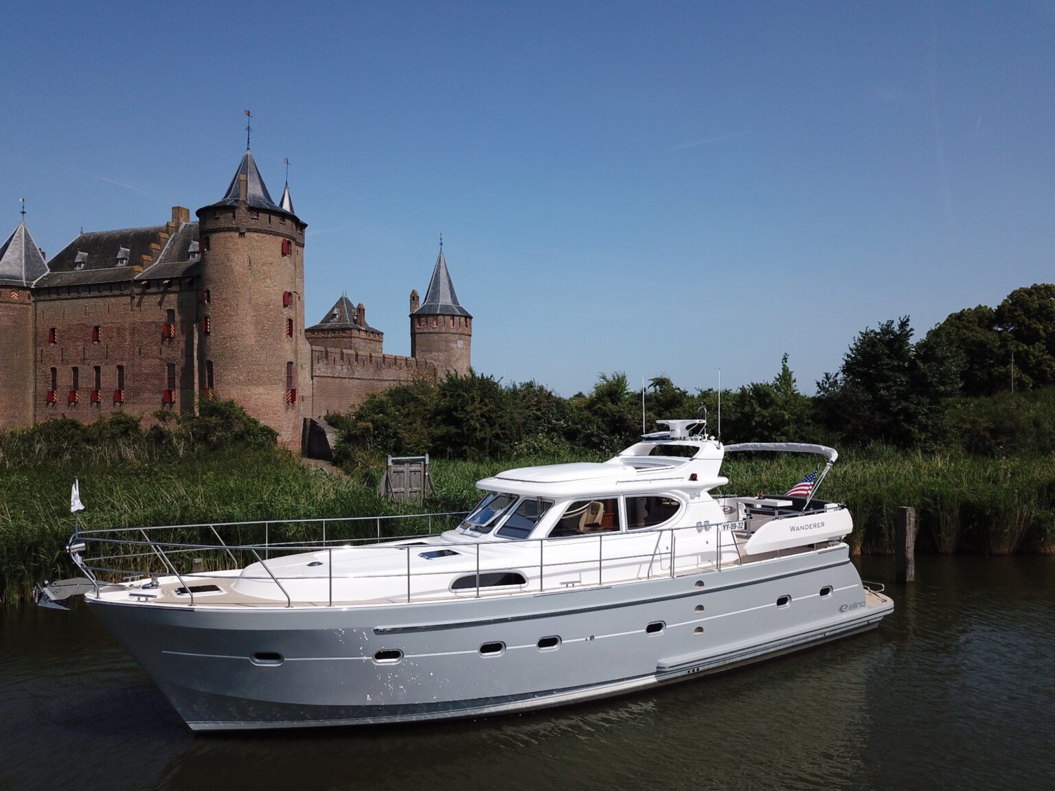 Splash of the modernised Elling E4 - Elling Yachting